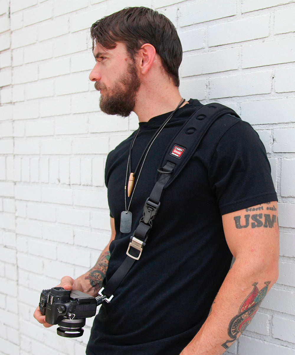 CARRY SPEED カメラストラップ